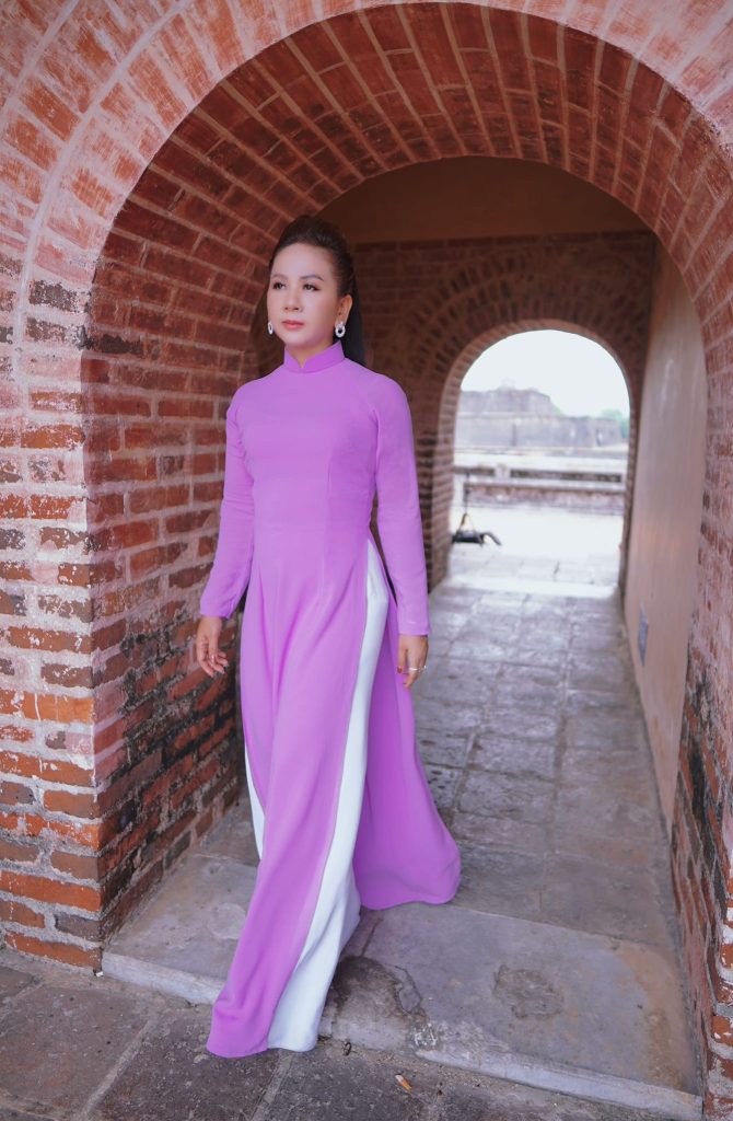 Anna Yến Phượng là ai? Tiểu sử, đời tư và sự nghiệp